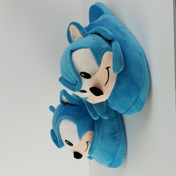 Sonic The Hedgehog | Shoes | Sonic The Hedgehog Slippers | Poshmark